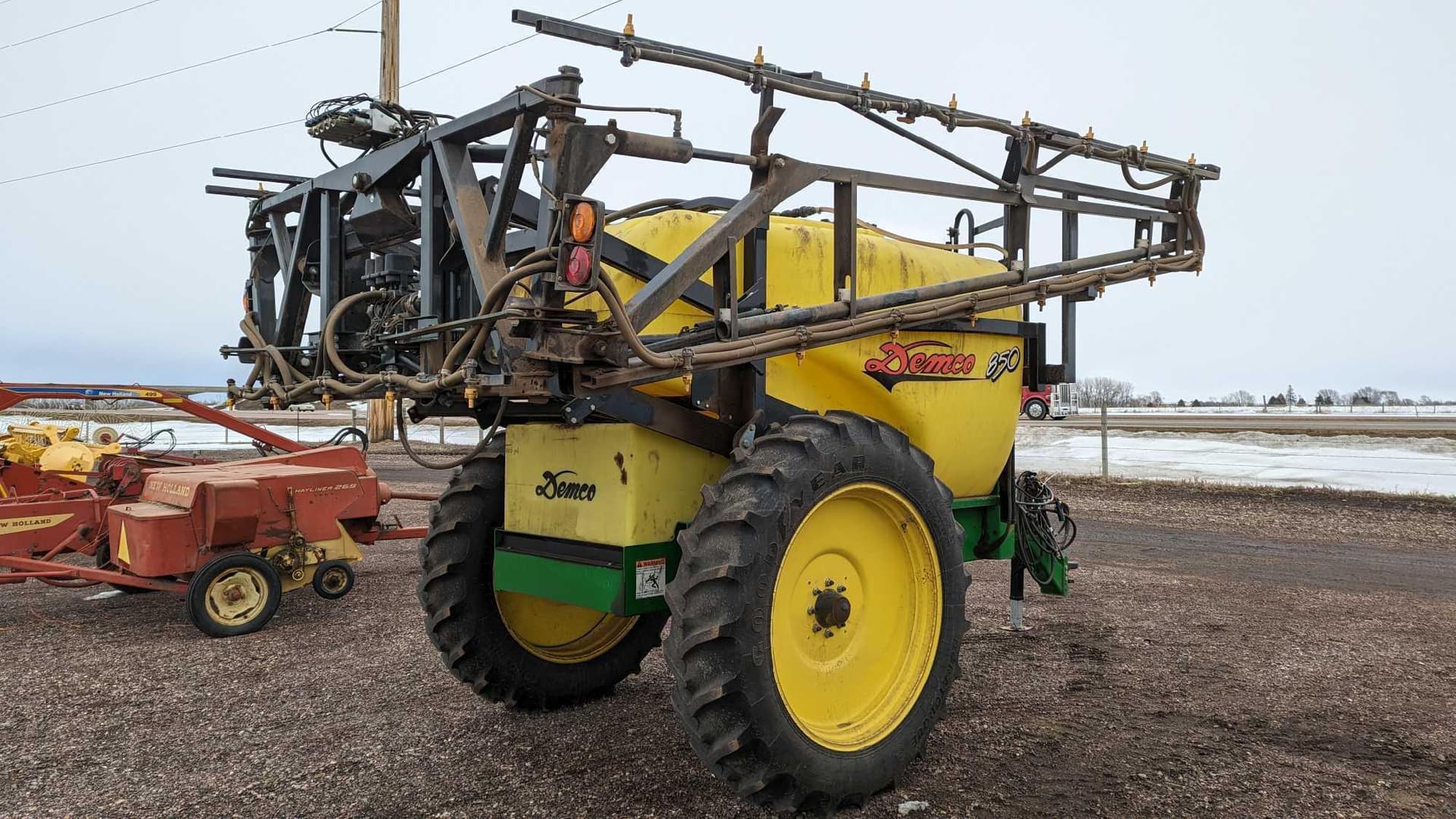 Demco 850 Chemical Applicators Sprayers - Pull Type for Sale | Tractor Zoom