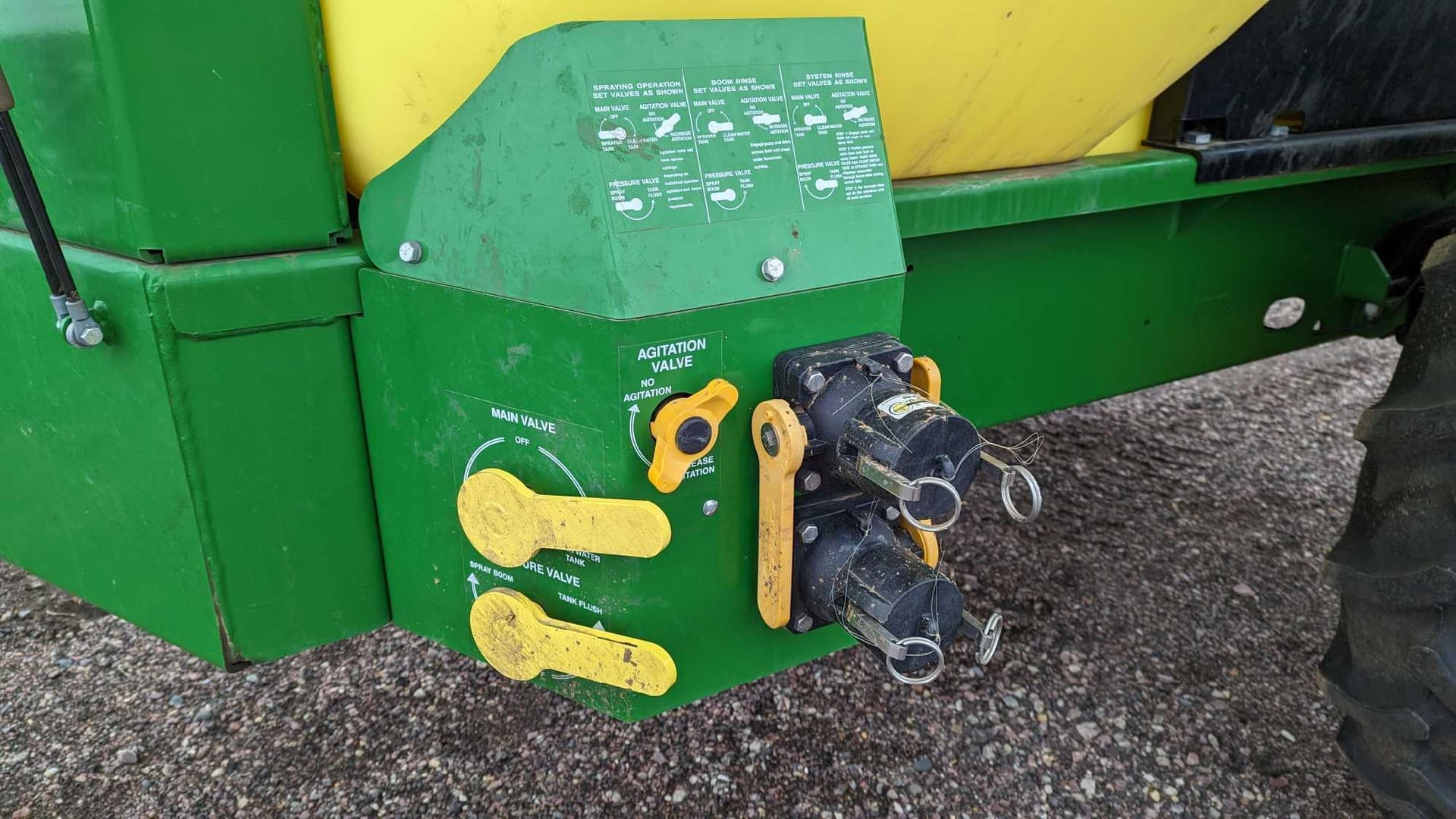 Demco 850 Chemical Applicators Sprayers - Pull Type for Sale | Tractor Zoom