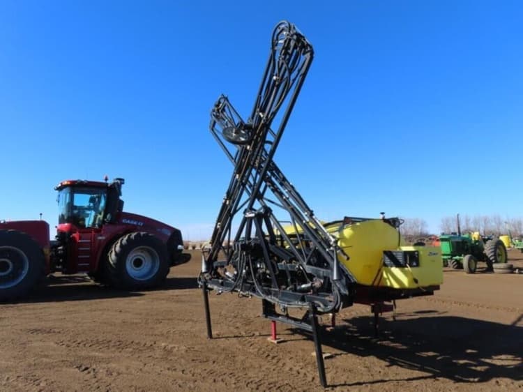 Demco RMLE Chemical Applicators Sprayers - 3pt Mounted for Sale ...