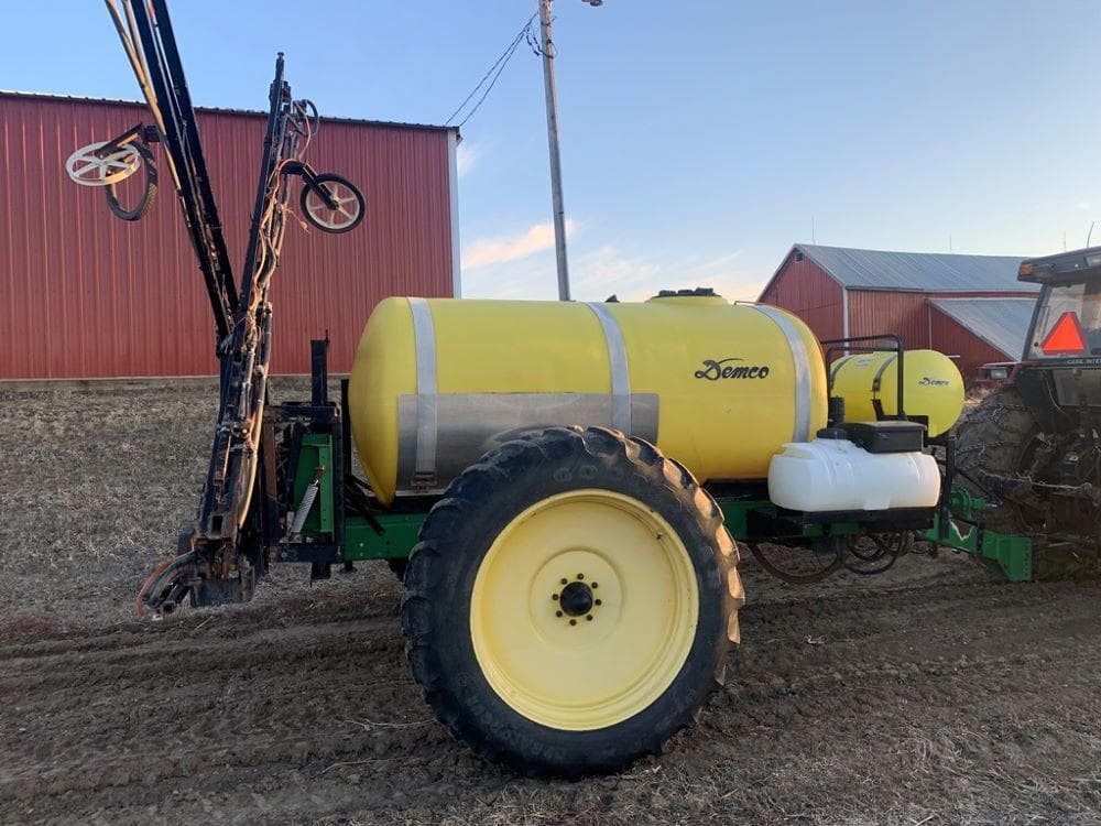 Demco HTH1000 Chemical Applicators Sprayers - Pull Type for Sale ...