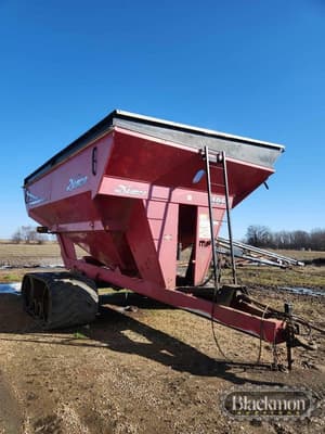 SOLD - Demco 1050 Lot No. 35 Harvesting | Tractor Zoom