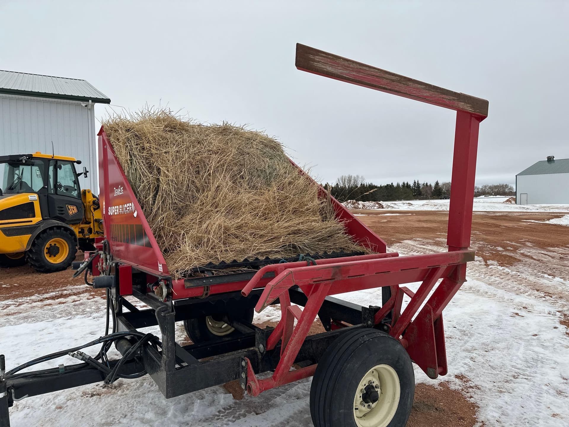 Tractor Zoom - DewEze Super Slicer II