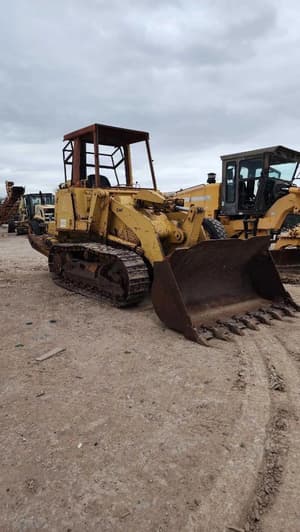 SOLD - Caterpillar 943 Lot No. 99F Construction with --- Hrs | Tractor Zoom