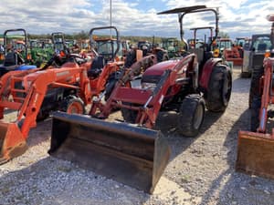 SOLD - Case IH Farmall 40B Tractors with 41 HP | Tractor Zoom