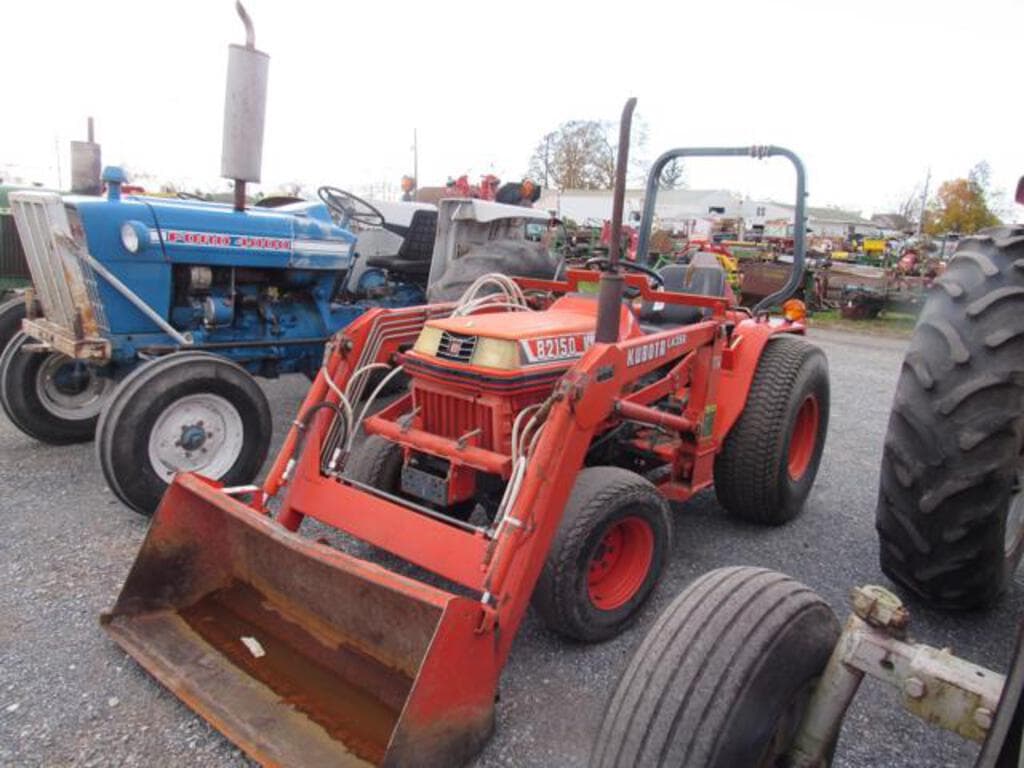 Tractor Zoom - Kubota B2150