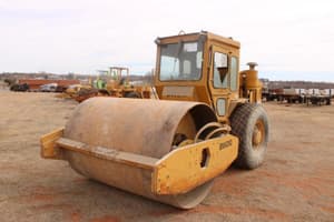 SOLD - Bomag BW210-6 Lot No. 155 Construction with 3,946 Hrs | Tractor Zoom