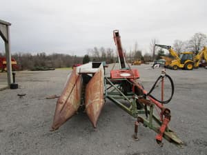 SOLD - New Idea 309 Lot No. 1290 Harvesting | Tractor Zoom