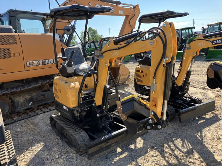 Diggit EM15 Construction Compact Excavators for Sale | Tractor Zoom
