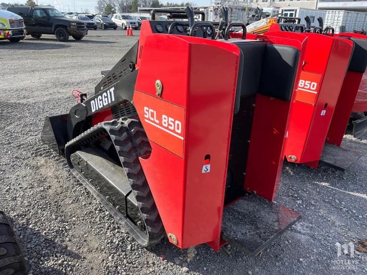 Diggit SCL850 Construction Compact Track Loaders for Sale | Tractor Zoom