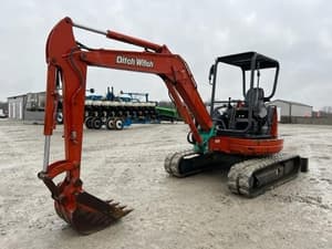 SOLD - DITCH WITCH MX45 Construction with 3,217 Hrs | Tractor Zoom
