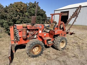 SOLD - Ditch Witch R40 Lot No. 3277 Construction with 3,046 Hrs ...