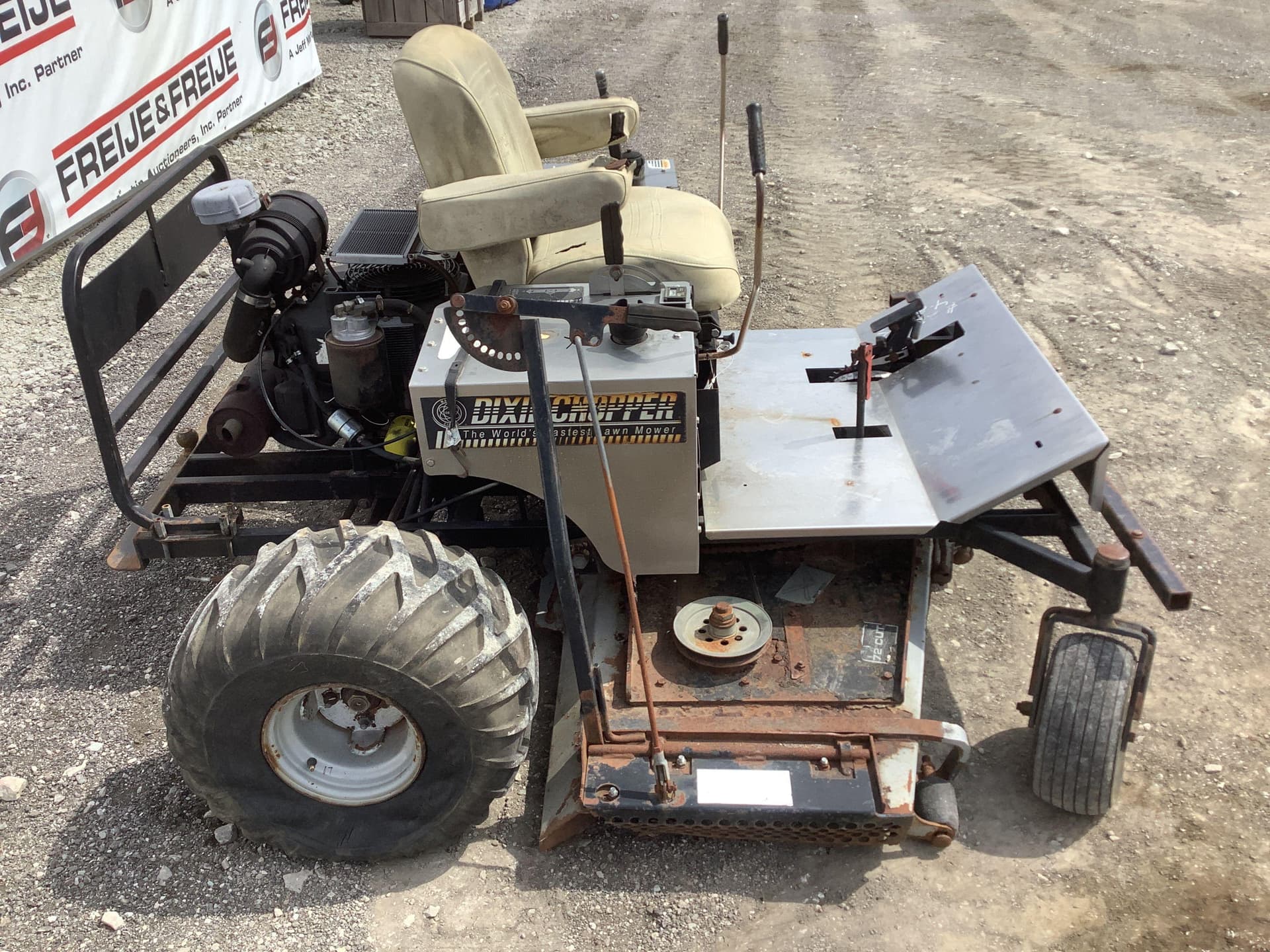 Dixie Chopper XXW2500 Other Equipment Turf for Sale | Tractor Zoom