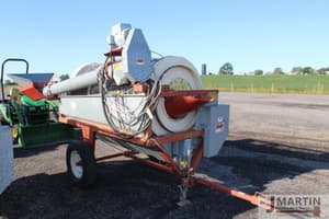 SOLD - DMC Hi-Cap 44 Lot No. 2596 Harvesting | Tractor Zoom