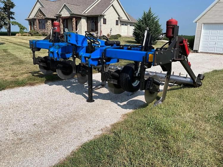 SOLD - DMI 2500 Tillage Rippers | Tractor Zoom