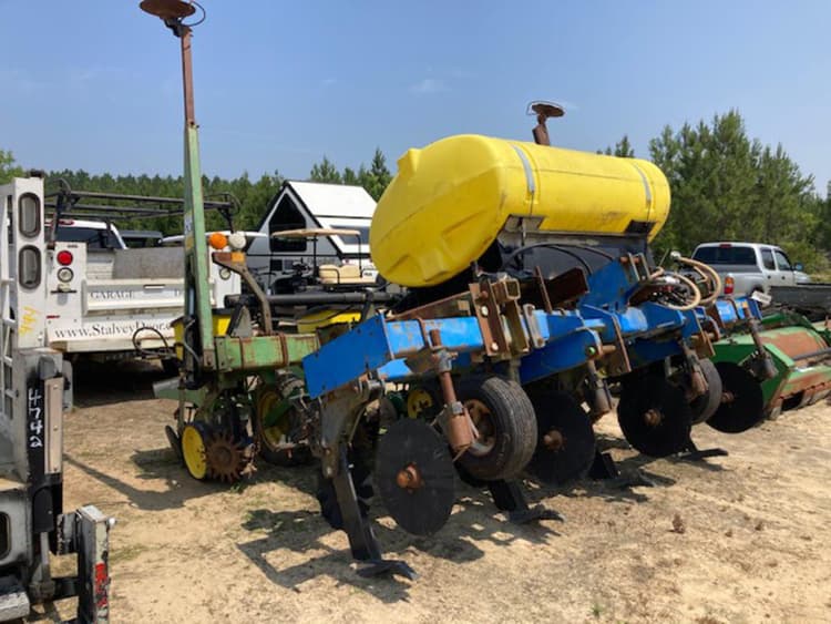 DMI 2500 Tillage Rippers for Sale | Tractor Zoom