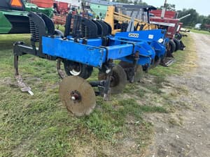 DMI 2500 Tillage For Sale with 5 Shanks | Tractor Zoom