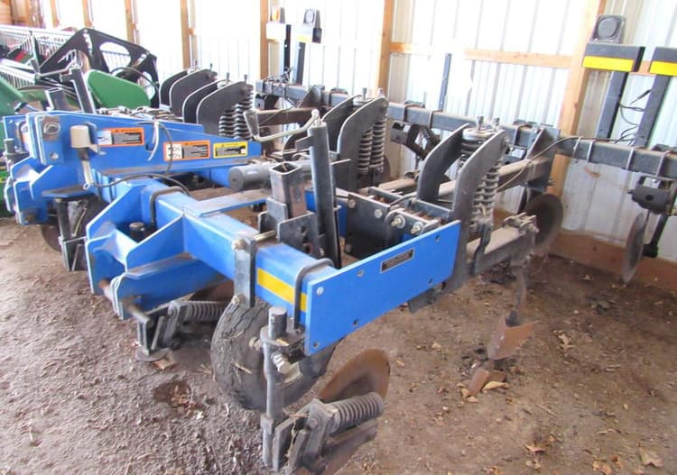 DMI 2500 Tillage Disk Rippers for Sale | Tractor Zoom