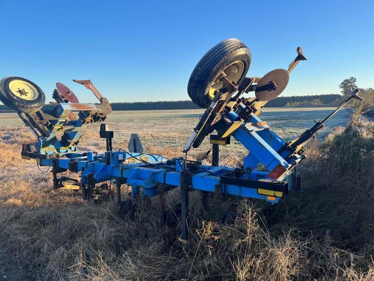 DMI 2500 Tillage Rippers for Sale | Tractor Zoom