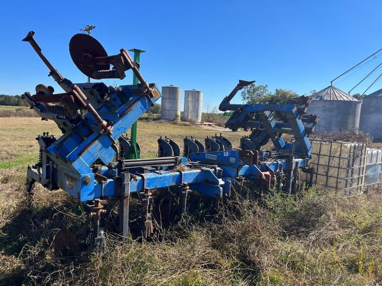 DMI 2500 Tillage Rippers for Sale | Tractor Zoom