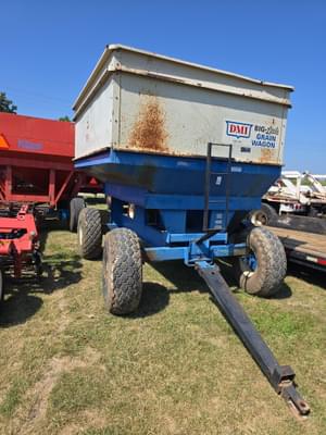 SOLD - DMI Big-Little Lot No. 40018 Harvesting with 300 Bu | Tractor Zoom