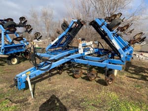 SOLD - DMI 4250 Tool Bar (CP0393) Chemical Applicators with --- In ...