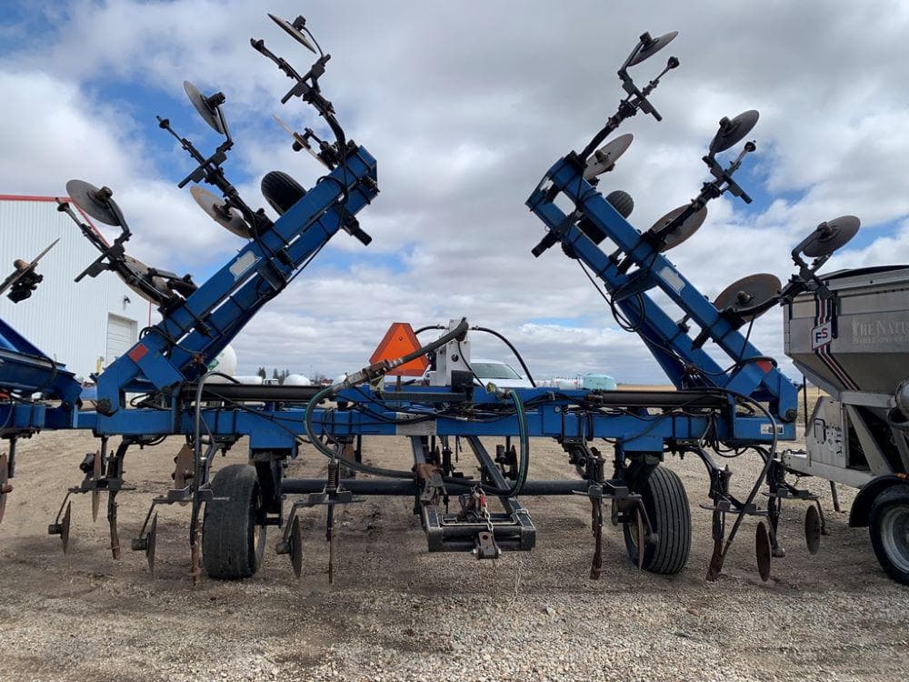 DMI 4250 Chemical Applicators Fertilizer Applicators - Anhydrous for ...