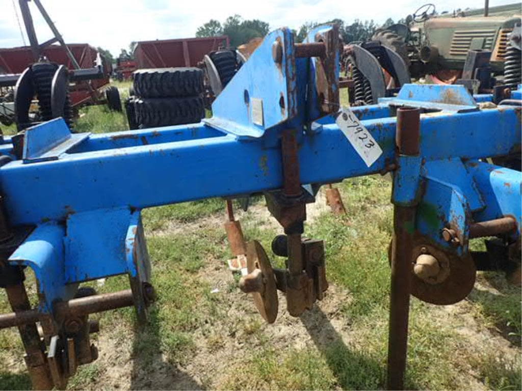 DMI 500 Tillage Rippers for Sale | Tractor Zoom