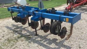 SOLD - DMI 500 Lot No. 30 Tillage with 5 Shanks | Tractor Zoom