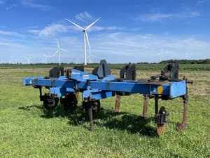 SOLD - DMI 500 Stock No. 38116 Tillage with --- Shanks | Tractor Zoom