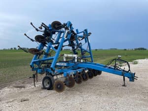 SOLD - DMI 5300 Tool Bar (GP3399, Unit A6407) Chemical Applicators with ...