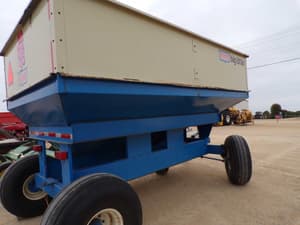 SOLD - DMI D390 Lot No. 33837 Harvesting | Tractor Zoom