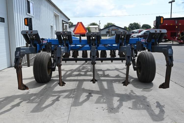 DMI Ecolo-Tiger 530B Tillage Disk Rippers for Sale | Tractor Zoom