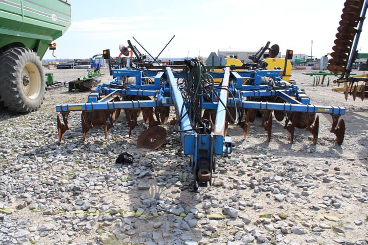 DMI Ecolo-Tiger 730B Tillage Disk Rippers for Sale | Tractor Zoom