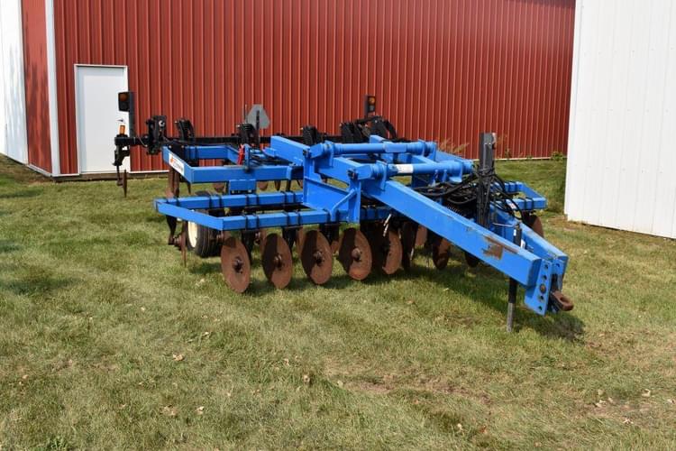 DMI Ecolo-Tiger 527 Tillage Disk Rippers for Sale | Tractor Zoom