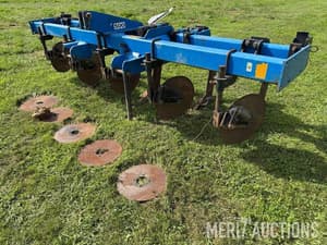 SOLD - DMI 500 Lot No. 26 Tillage with 5 Shanks | Tractor Zoom
