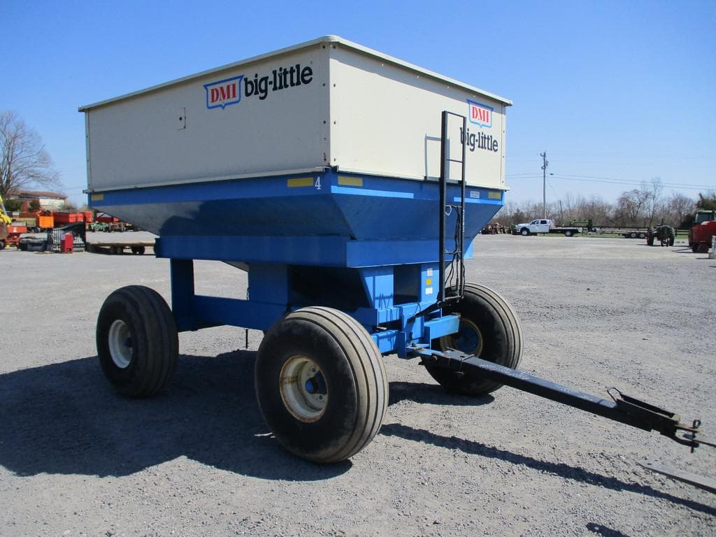 DMI Big-Little Harvesting Gravity Wagons for Sale | Tractor Zoom