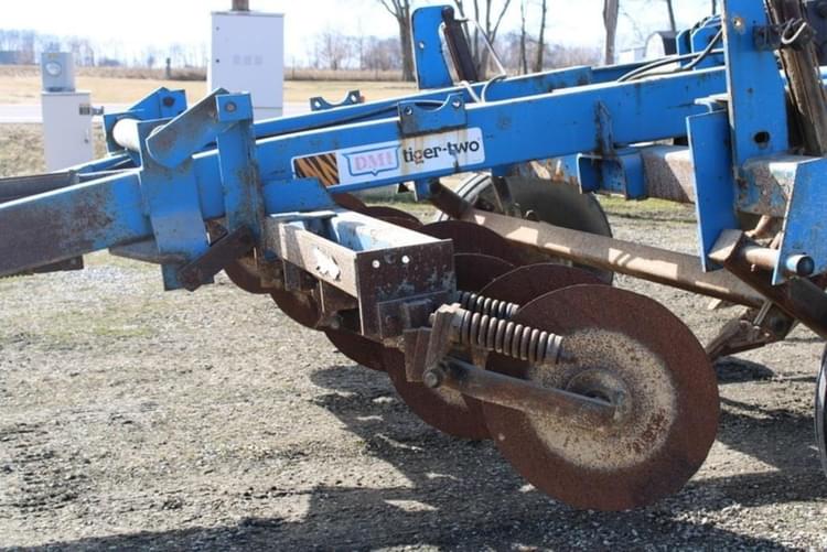DMI Tiger-Two Tillage Disk Rippers for Sale | Tractor Zoom