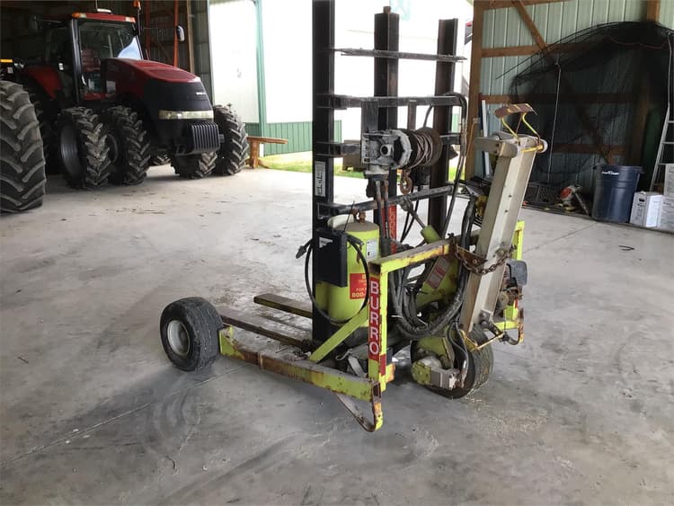 SOLD - Donkey B13 Construction Forklifts | Tractor Zoom