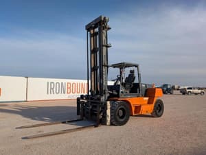 SOLD - Doosan D110S-5 Lot No. 156 Construction with 6,000 Hrs | Tractor ...