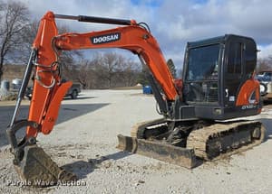 Doosan DX60-9C Lot No. DV0153 Construction For Sale with 576 Hrs ...