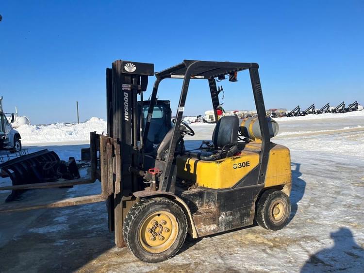 Doosan G30E Construction Forklifts for Sale | Tractor Zoom