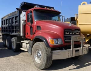 SOLD - 2007 Mack CV700 Lot No. 4366 Other Equipment with 385,018 mi ...