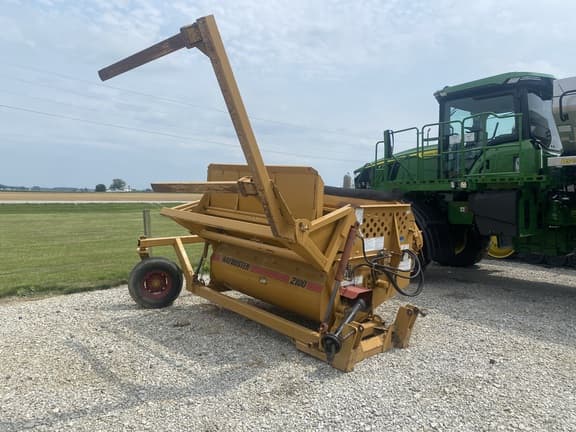 Haybuster 2100 Hay and Forage Bale Processors for Sale | Tractor Zoom