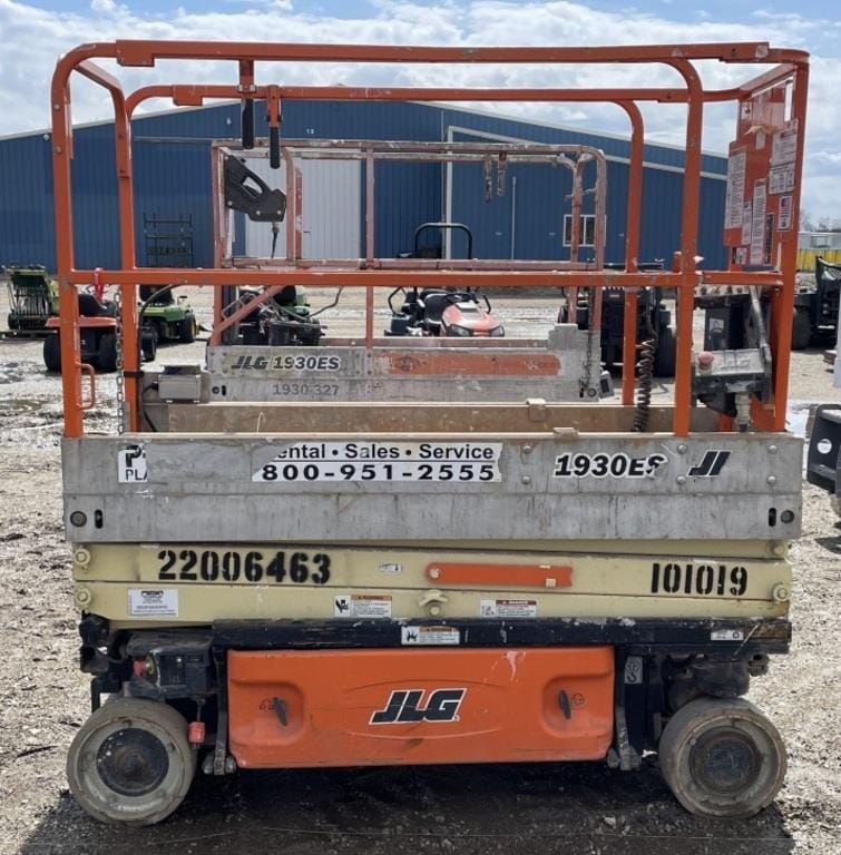 SOLD - (DX) JLG Model 1930ES Scissor Lift Construction with 615 Hrs ...