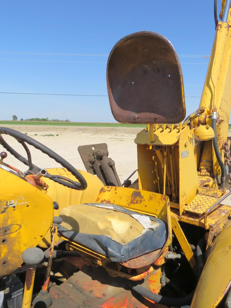 Case D530 Construction Backhoe Loaders for Sale | Tractor Zoom