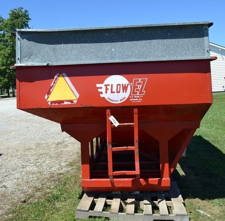 EZ-Flow 300 Harvesting Gravity Wagons for Sale | Tractor Zoom