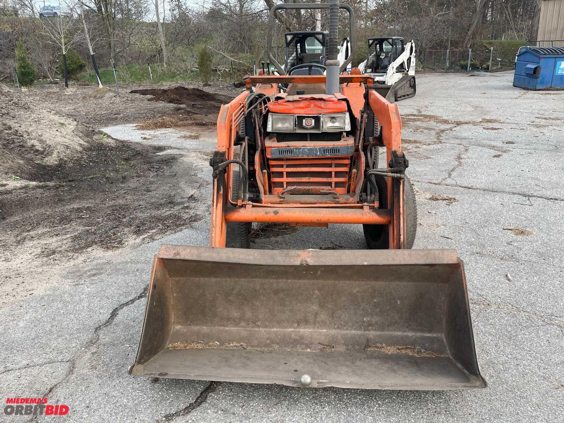 Kubota L2850 Tractors Less than 40 HP for Sale | Tractor Zoom