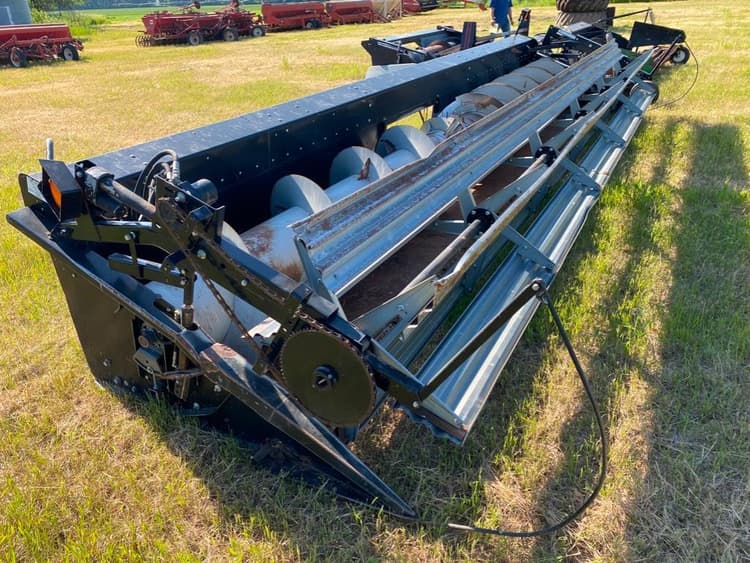 Gleaner 700 Harvesting Headers - Platform for Sale | Tractor Zoom