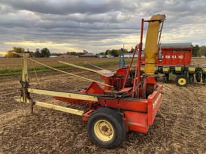 SOLD - Gehl 600 Lot No. 13 Harvesting | Tractor Zoom