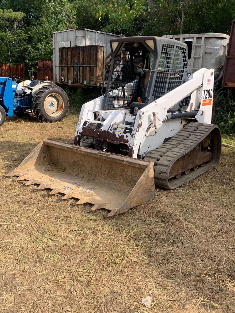 Bobcat T200 Construction Compact Track Loaders for Sale | Tractor Zoom